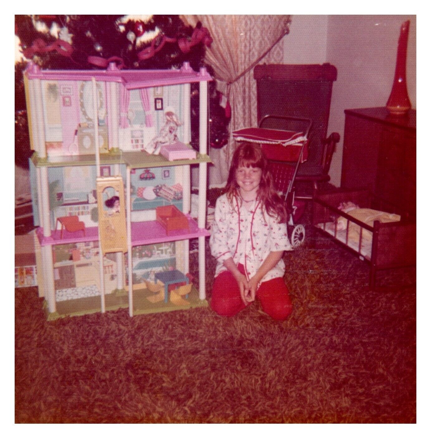 1970s Young Girl Ginger Barbie House Toy Vintage Photo – techrewinds